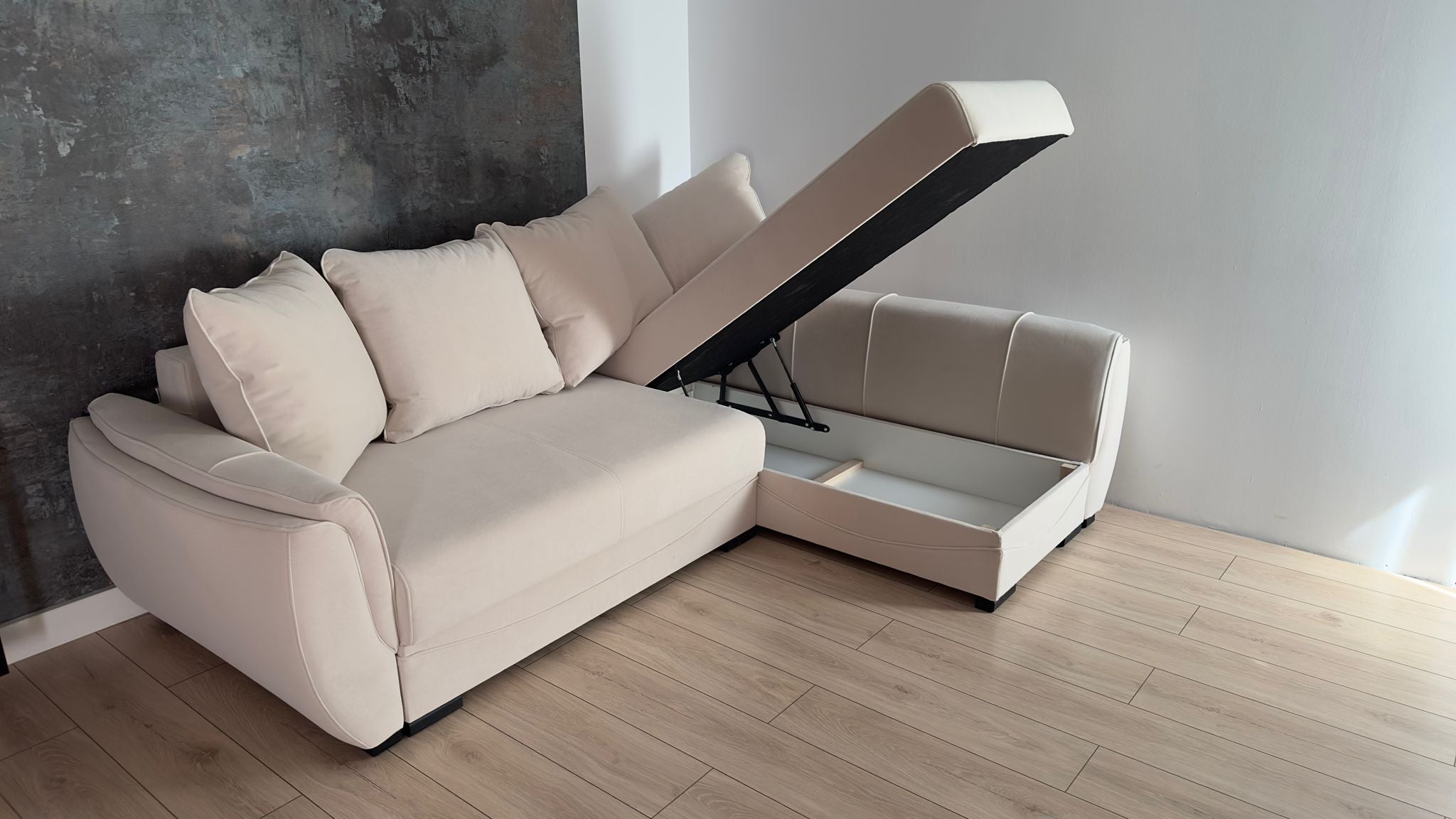 Coltar extensibil Paris mic brat lung